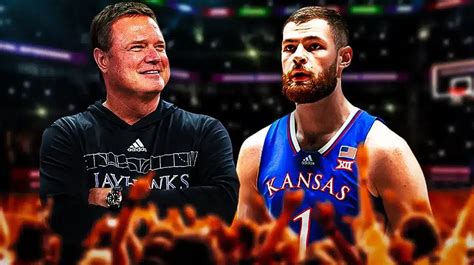 Kansas Basketballs Hunter Dickinson Teases Another Season With Jayhawks