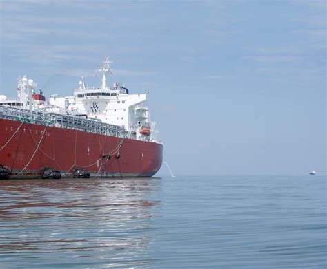 Ep Petroecuador Adjudicó La Venta De 720000 Barriles De Crudo Oriente