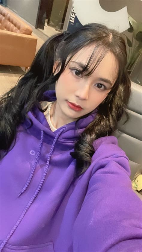 Pin Oleh Kairovisia Di JKT Orang Cantik Penyimpanan Foto Gadis