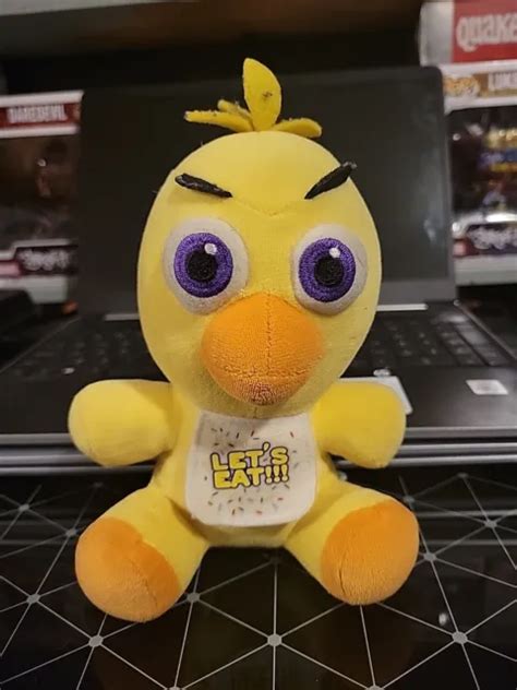 Five Nights At Freddys Fnaf Funko 8” Chica Plush Funko 2016 £1840