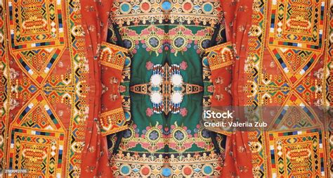 직물 복잡한 근접 촬영 대칭 여러 가지 빛깔의 민족 전통적인 예술적 활기찬 절묘한 0명에 대한 스톡 사진 및 기타 이미지