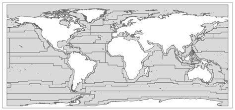 inconsistency between shapefile imported qgis and r geographic