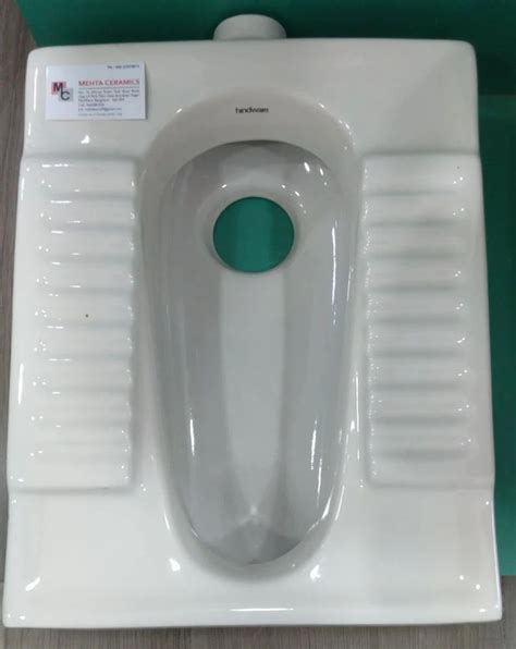 Floor Mounted Ceramic Hindware Asian Pan Commode At ₹ 4800 Piece In