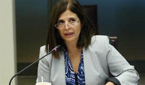 Comisión Revisora De La Cámara Vota Libelo De La Acusación