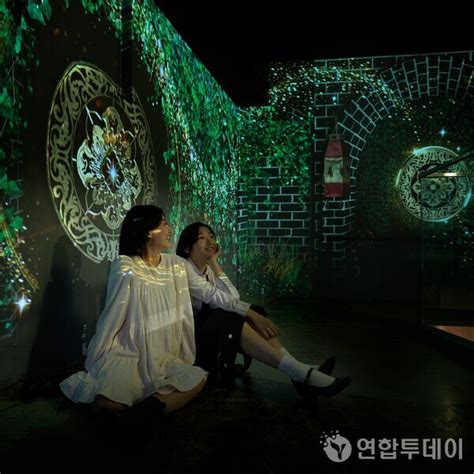 몰입형 미디어 아트 전시로 돌아온 ‘환혼 빛과 그림자 5월 19일 티켓 오픈