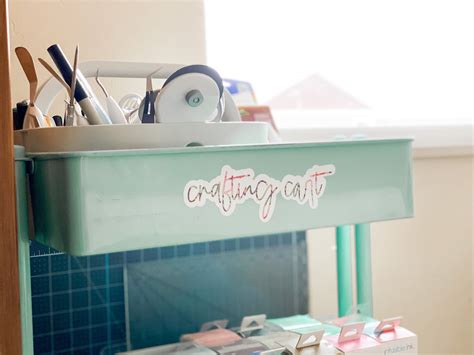 Make Craft Room Vinyl Decals With Cricut Joy
