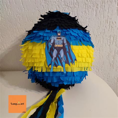 Пинята Батман Lampandart