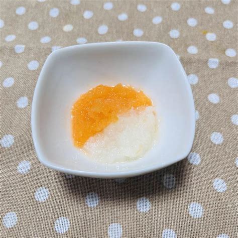 【離乳食初期】かぶとにんじんの紅白和え｜離乳食・離乳食レシピ（管理栄養士監修）｜ベビーカレンダー