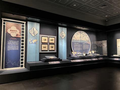 广州市文化馆新馆中心阁：一层、专题展 广作华章展览、第一部分1 1 花瓣网