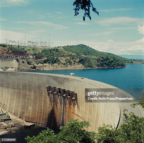 Kariba Dam Photos And Premium High Res Pictures Getty Images