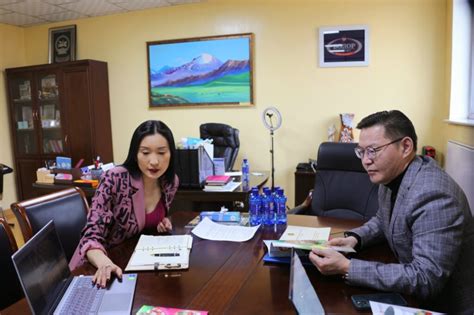 Ерөнхийлөгчийн Үйлдвэр үйлчилгээний бодлогын зөвлөх Ч Даваабаяр 83 дахь үйлдвэртээ ажиллалаа