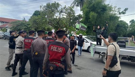 Aksi HMI MPO Diwarnai Saling Dorong Ini Penyebabnya Jendela Satu