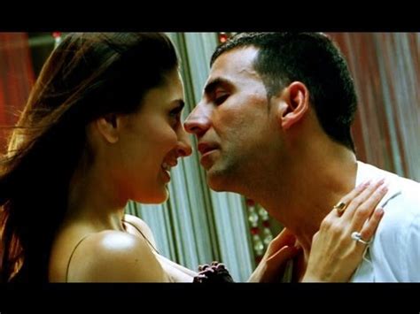 Bebo Official Video Song Kambakkht Ishq Kareena Kapoor Akshay Kumar Youtube Music