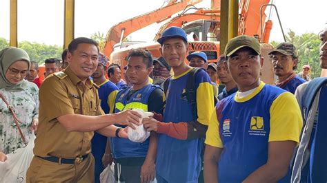 Dinas PUPR Kota Palembang Bagikan 1500 Kupon Kurban