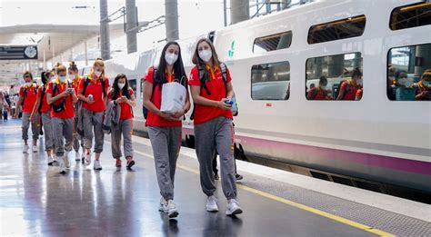 Renfe on Twitter RT BaloncestoESP Hoy LaFamilia también celebra el