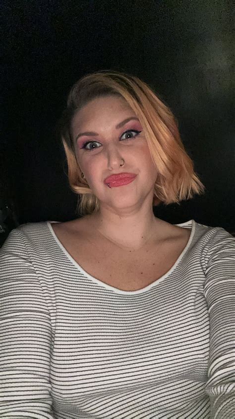 Naughty Wife On Twitter RT Thisdirtysecret If You See Me Out Buy Me A Drink Come Say Hi