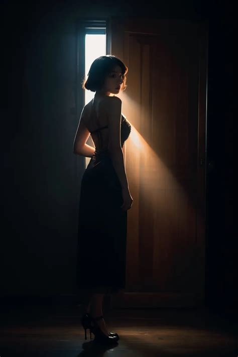 Noir Detective Girl With Dramatic Cinematic Lighting Ai Image Gallery