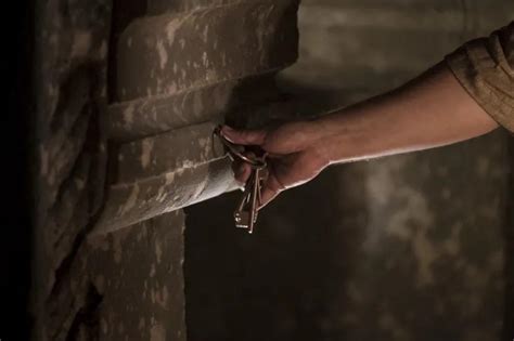 Zoram With The Keys Of The Treasury Book Of Mormon Art Catalog