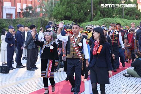 國民黨原住民立委搶頭香報到！昨在背板上簽名 黃仁致歉：無心插柳 政治 三立新聞網 Setncom