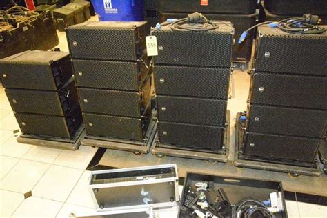 16 RCF HDL26A Self Powered Line Array Elements 4 Bumpers 4 Carts Misc Cables Parts