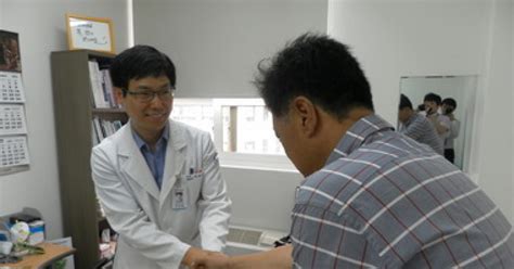 심정지로 사경에서 수술로 살아난 환자 청주한국병원 감사 방문