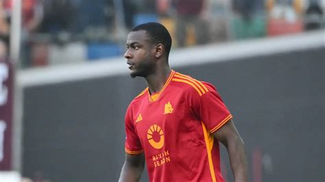 Evan N Dicka La Roma Tranquillizza Tutti