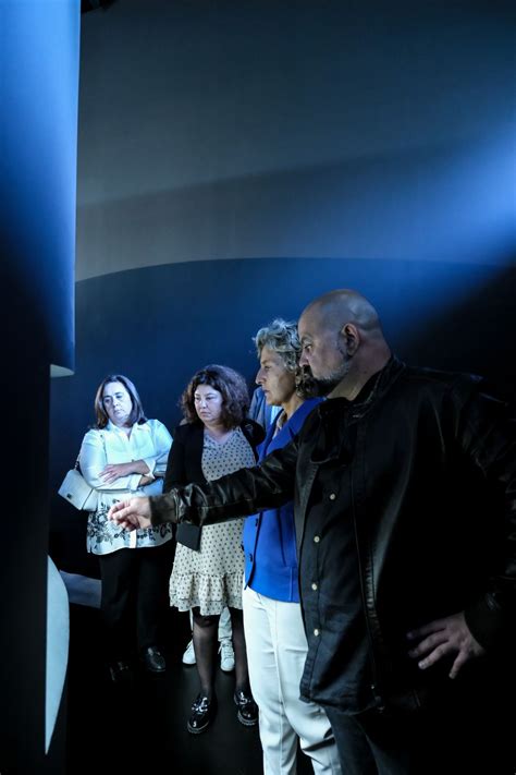 Ana Abrunhosa visitou futuro Museu de Vila do Bispo O Celeiro da História