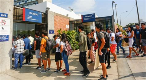 PUCP Cuánto años debes de ahorrar para estudiar una carrera en la