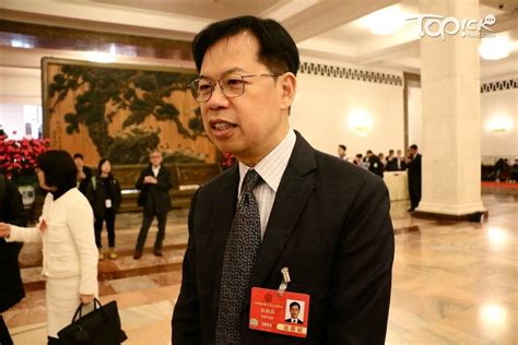 政府工作報告｜李強提支持港澳深化國際交往合作 港區人大：國家冀港續發揮聯繫國際投資者作用