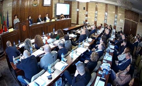 Общинските съветници на Добрич не одобриха план сметката за „Чистота“ за 2024 г Новини от