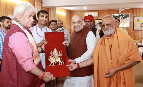 Amit Shah On Twitter आज महानवमी के पावन पर्व पर श्री माता वैष्णो देवी