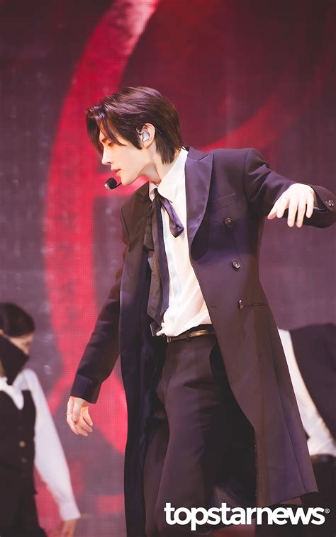 엔하이픈enhypen 성훈 ‘피를 갈구하는 뱀파이어 다크 블러드 쇼케이스 Hd포토 최규석 기자 톱스타뉴스
