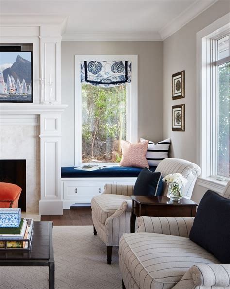 Sherwin Williams Accessible Beige Vinasilope