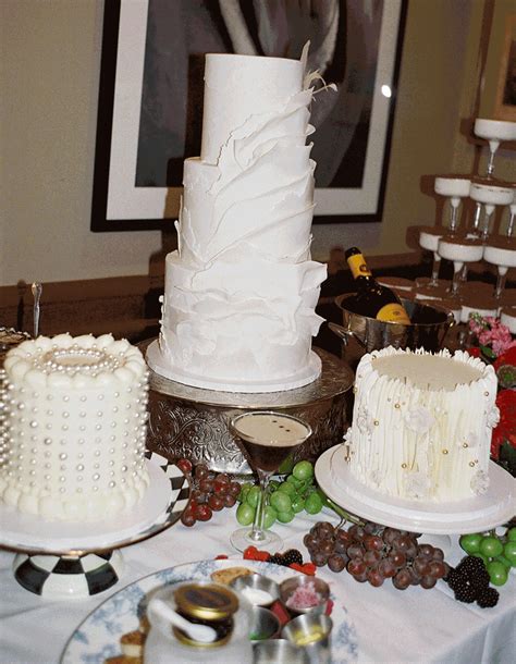 Custom Cakes In Chicago Ecbg Cake Studio