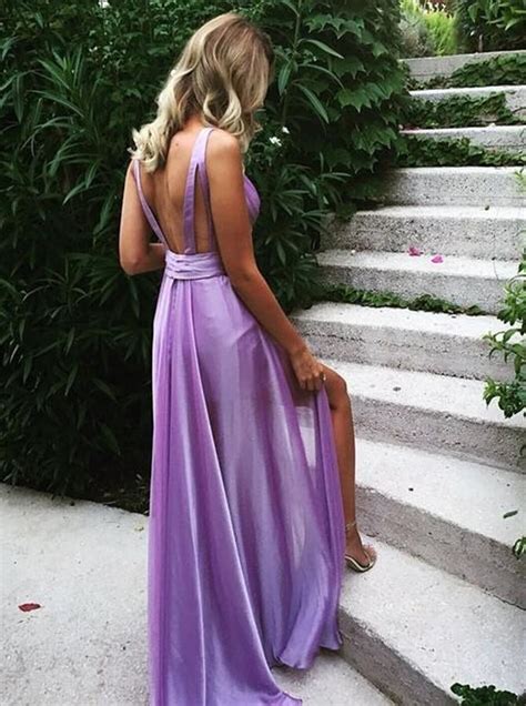 Sr1509sexy Deep V Neck Silk Satin Prom Dress A Line Backless Pleated