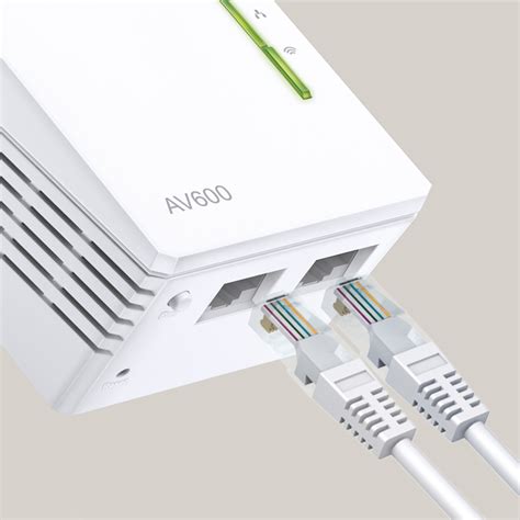 TL WPA4220 TKIT AV600 300Mbit S WLAN Powerline Extender Triple KIT