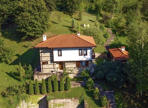 Вила Извор село Голям извор Община Тетевен