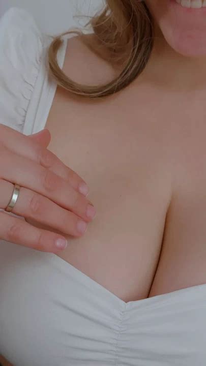 Huge Breasts See How Beautiful They Look Amateur Porn Feat Mrs