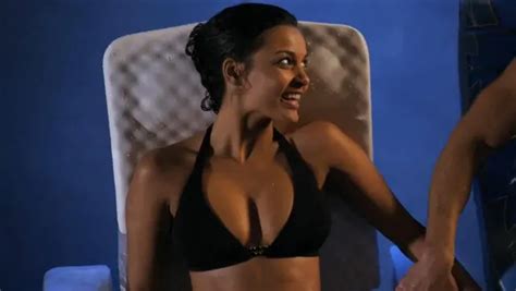 Nude Video Celebs Jessica Lucas Sexy Melrose Place S01 2009
