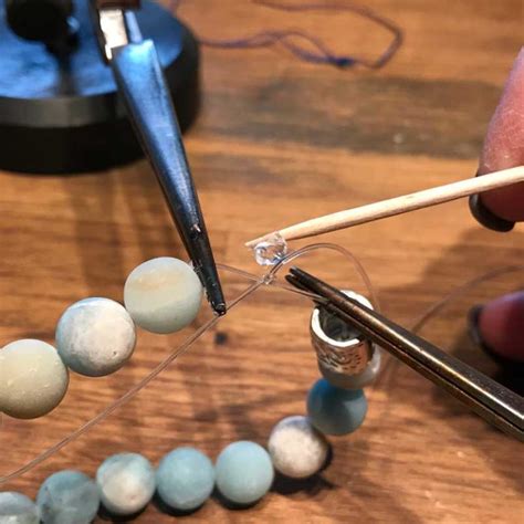 5 Tips For Successful Stretchy Beaded Bracelets