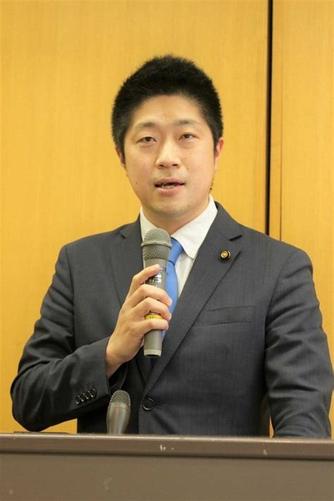 吉田氏が市長選出馬取りやめ 高木氏を支援へ 岐阜・多治見市長選 岐阜新聞web