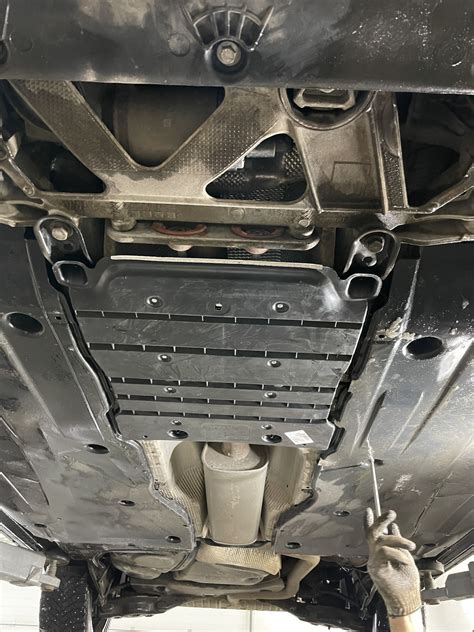 Облицовка днища. — Volkswagen Golf GTI Mk8, 2 л, 2021 года | запчасти ...
