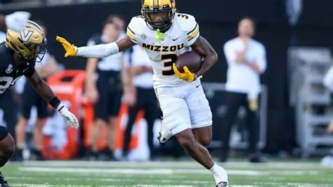 Nfl Mock Draft 2025 Carson Beck Edges Shedeur Sanders As Top Qb