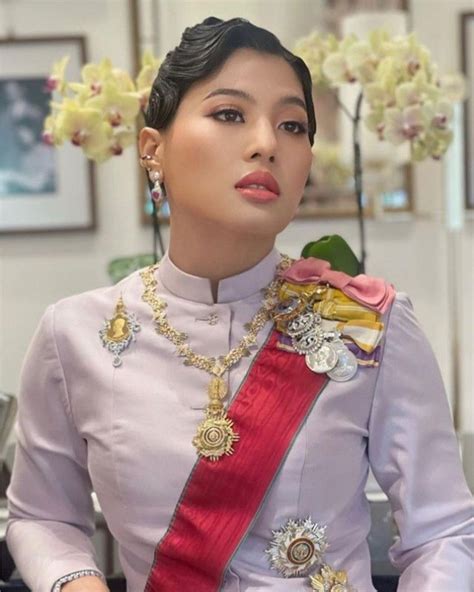 Long Live The Princess ท่าโพสนางแบบ นางแบบ เจ้าหญิง