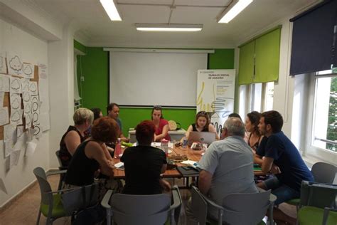 El Colegio Profesional De Trabajo Social En Aragón Ofrece Una Visión