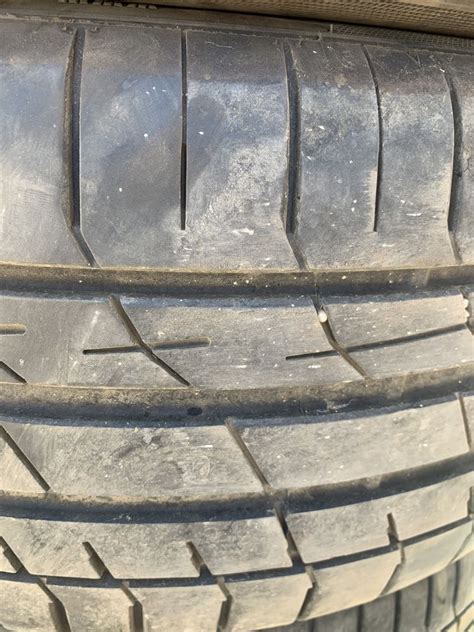 Гуми 265/40/20 гр. Кюстендил в.з. Север • OLX.bg