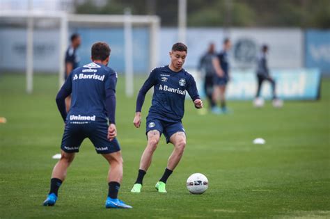 Diogo Barbosa Reconhece Críticas Da Torcida Em Má Fase