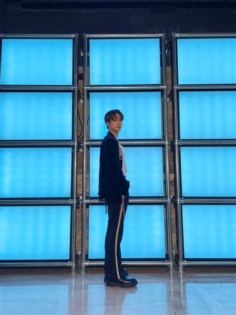 춤선 좋은 남돌의 마이클 잭슨 커버댄스 인스티즈 Instiz 인티포털 카테고리