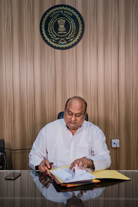 राजस्व मंत्री ने प्रदेश में सूखा की स्थिति निर्मित होने की संभावना पर