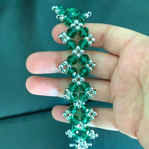 🌺2for 45gorgeous Crystal Bracelet With Elegant Silver Tone Toggle